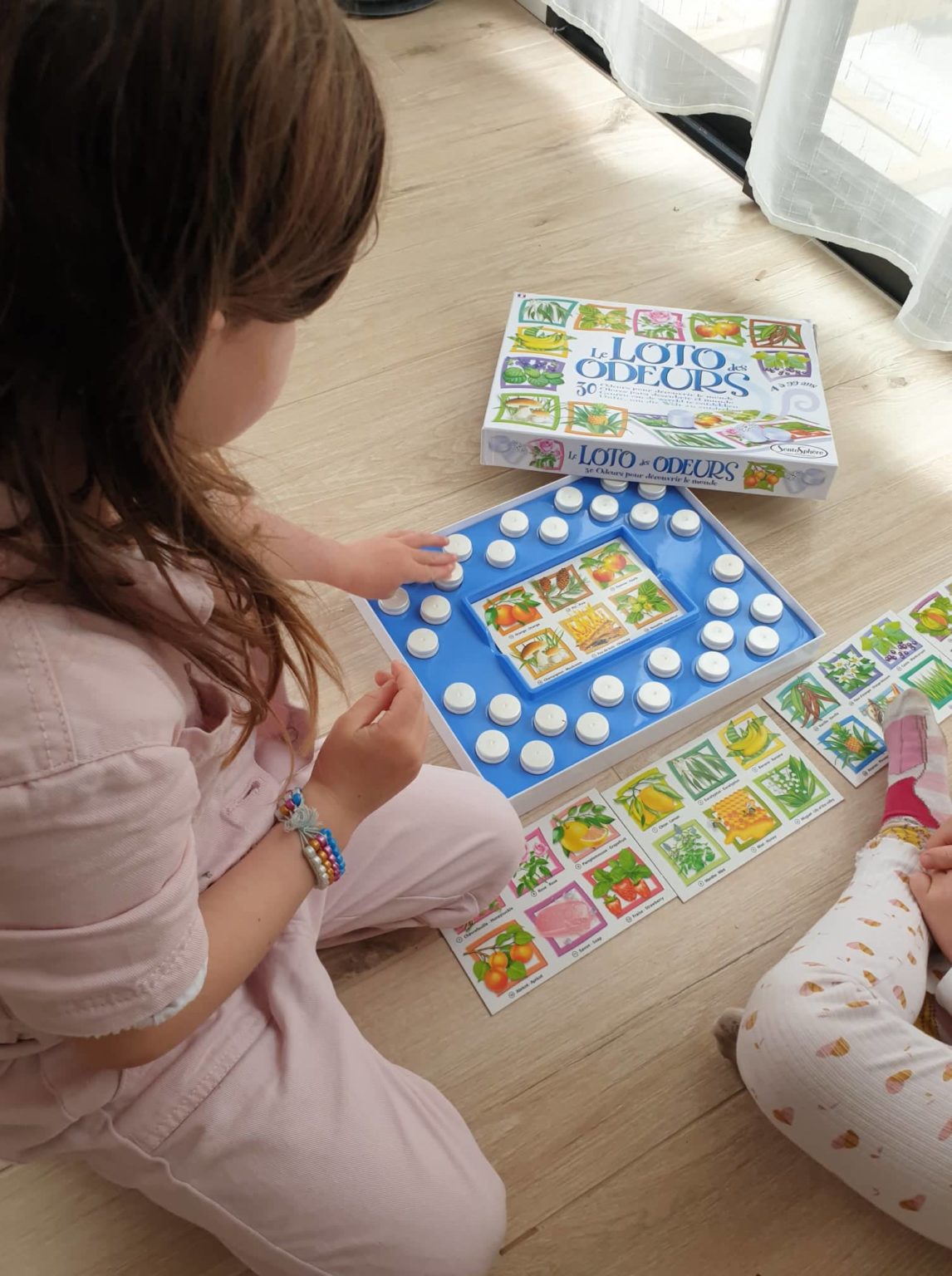 Le loto des odeurs: On a testé ce jeu de société parfumé